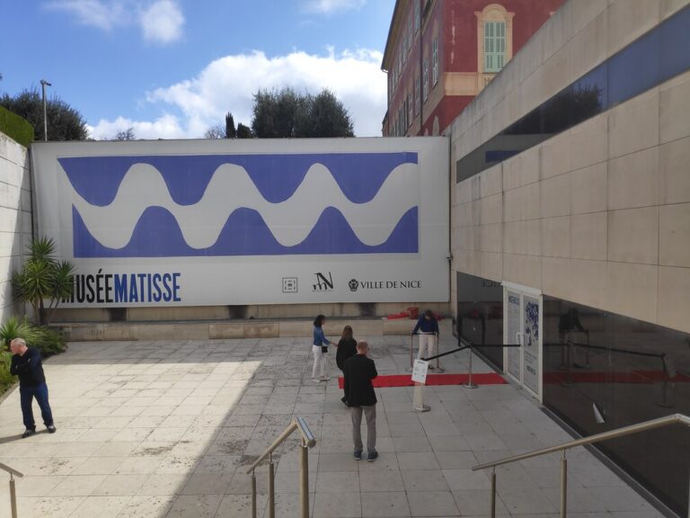 フランス語復習まとめ）si、tellement、tant + queの使い方】 | Niceなフランス